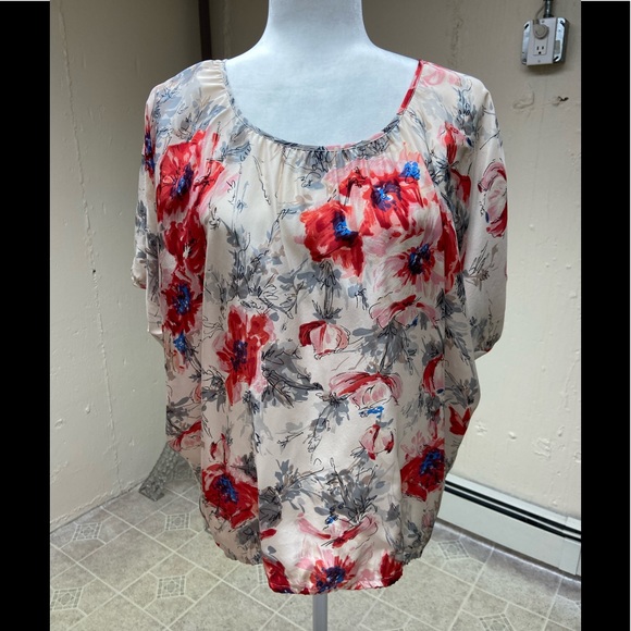 CAbi | Tops | Cabi Floral Blouse 2 Sleeve Flow Top Blo | Poshmark